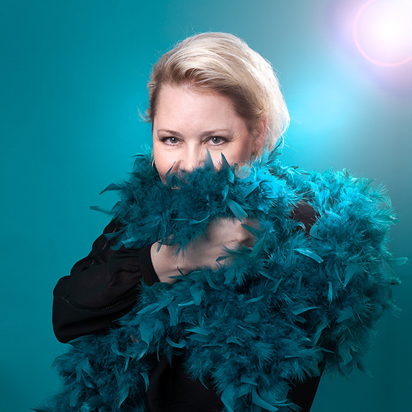 ”Skäms Röda Korset!” Per Andersson skäller ut hjälporganisationen i ...